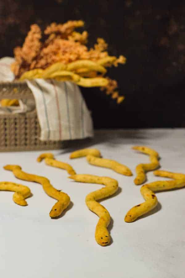 Halloween Snake Breadsticks | Italian Grissini Recipe