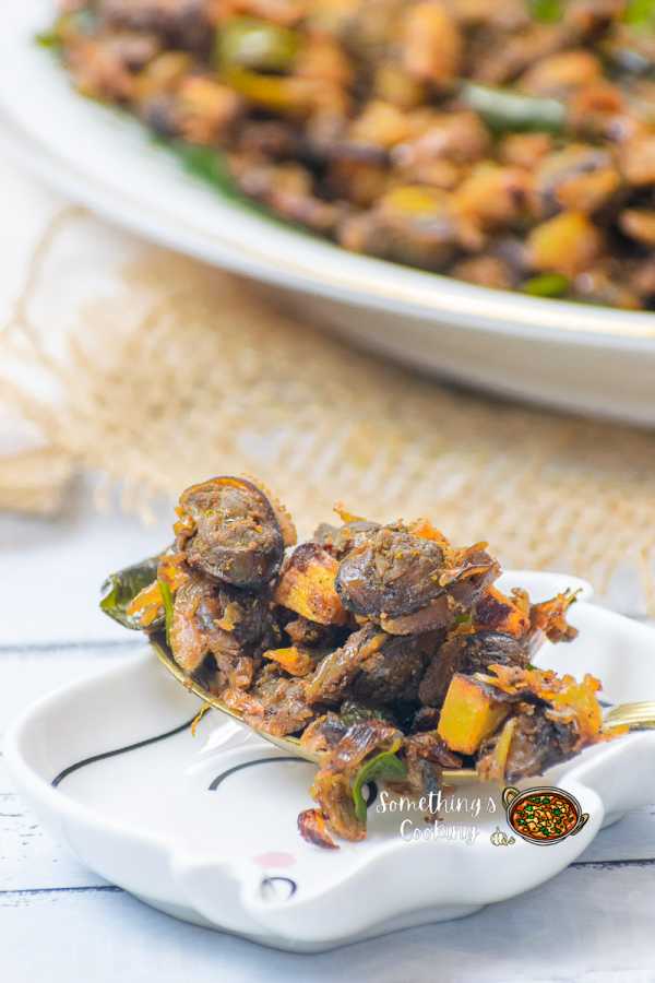 Clam Roast | Kakka Irachi Ularthiyathu